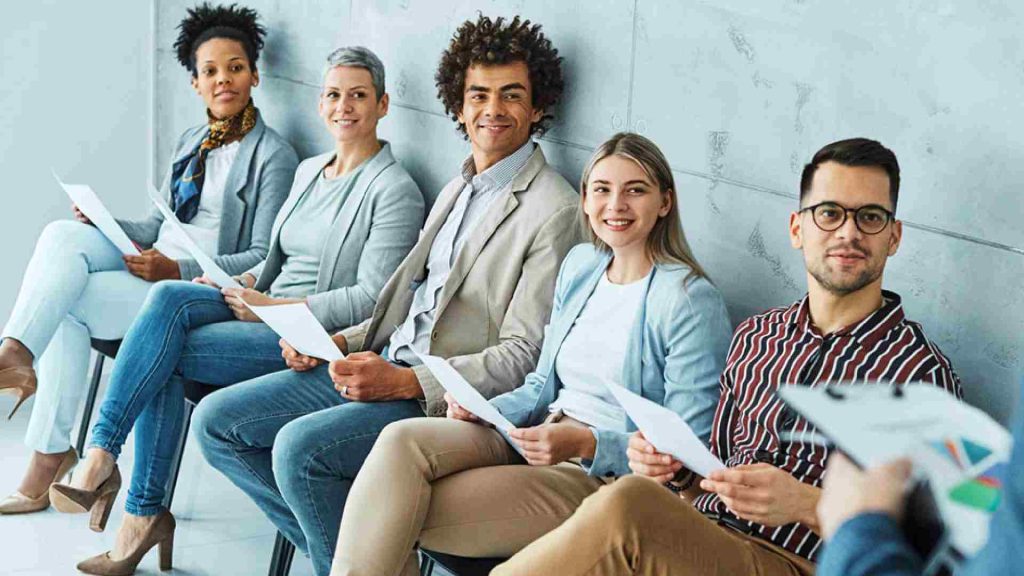 5 Important Recruitment Stages Of The Employee Life Cycle