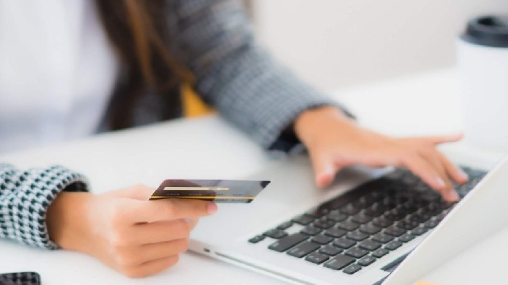 Labor Card UAE: Everything You Should Know In 2025